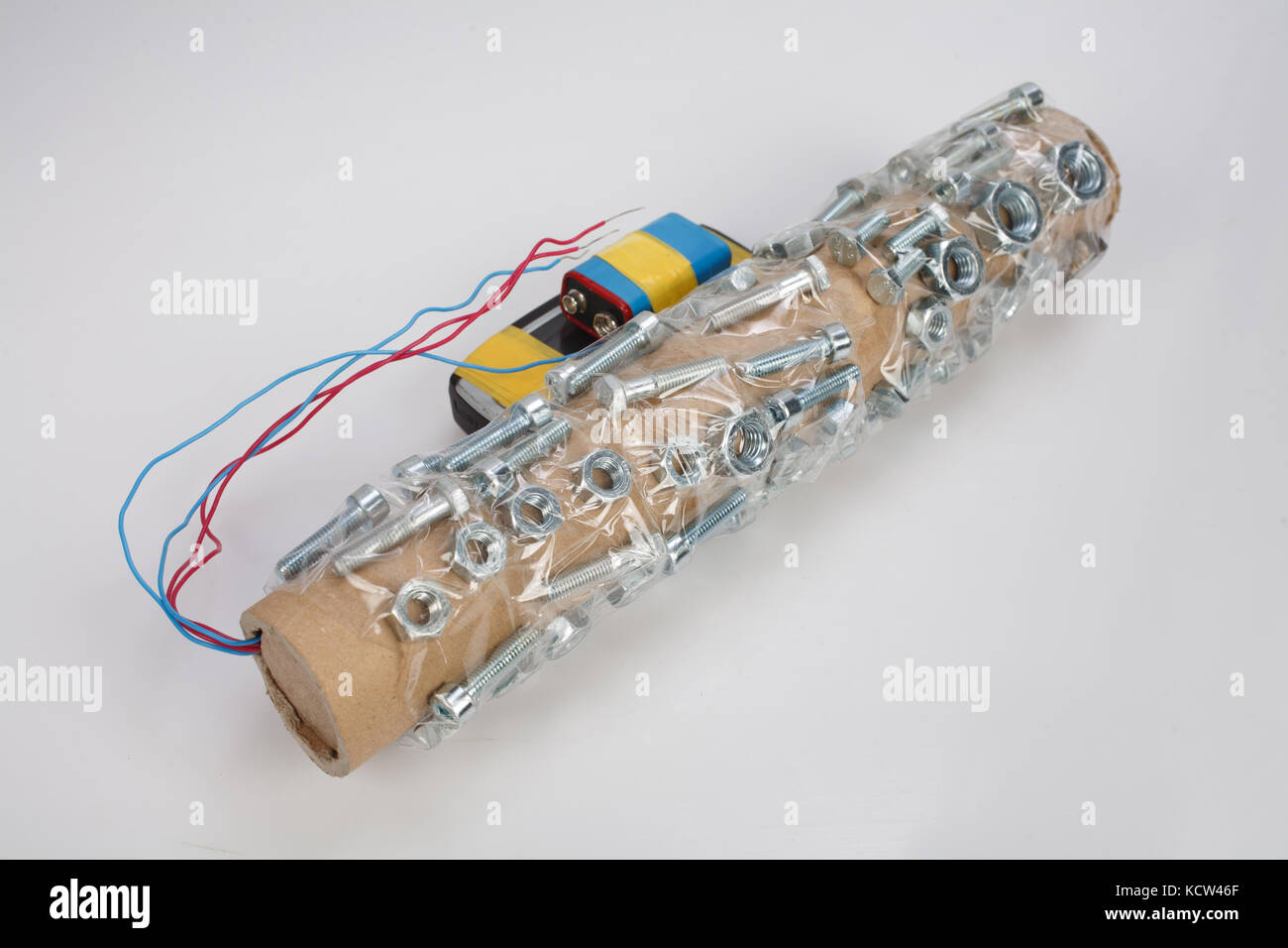 Pipe Bomb with cell phone firing device Stock Photo - Alamy