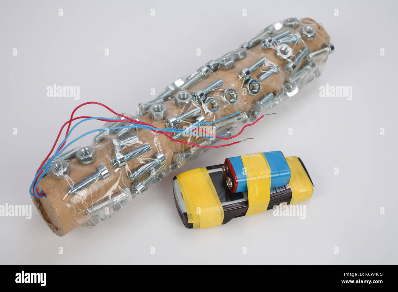 Pipe Bomb with cell phone firing device Stock Photo - Alamy