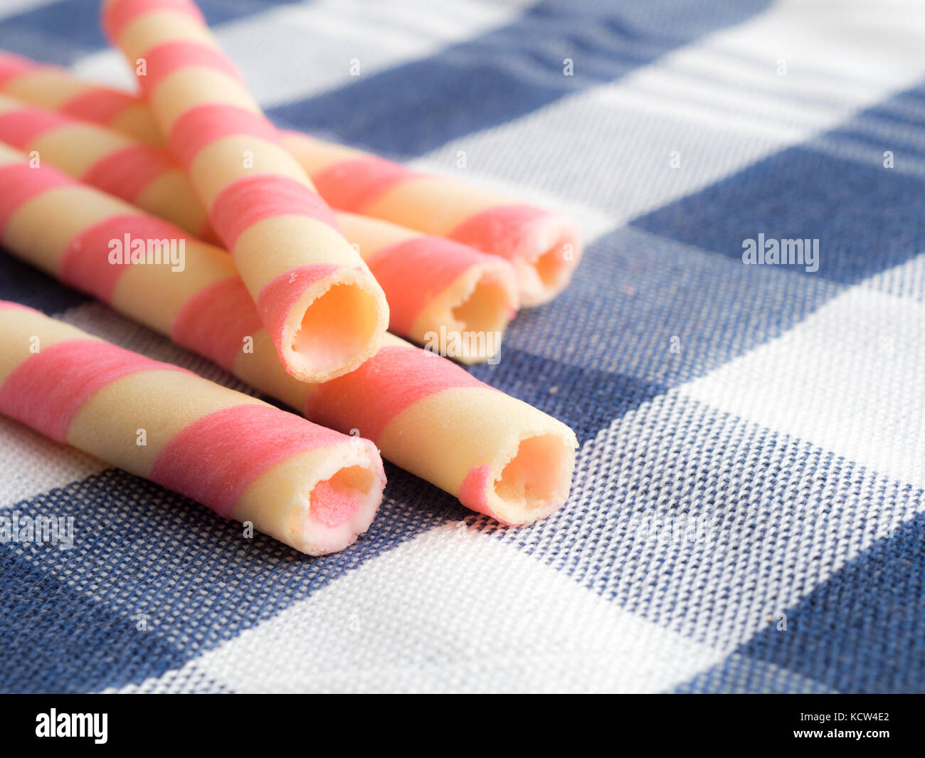 Wafer tubules hi-res stock photography and images - Alamy