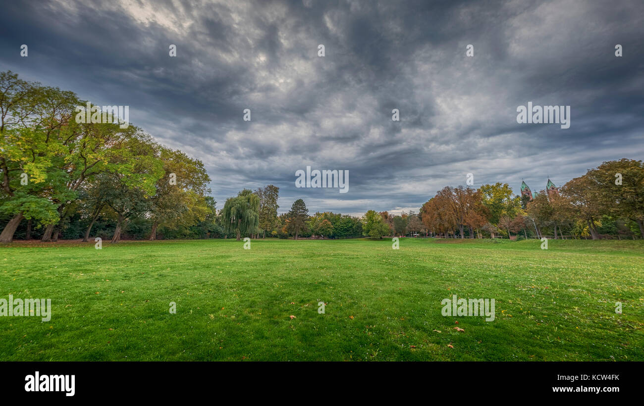 Wetter, Deutschland, Rheinland-Pfalz, Speyer, Rhein-Allee, October 07 ...