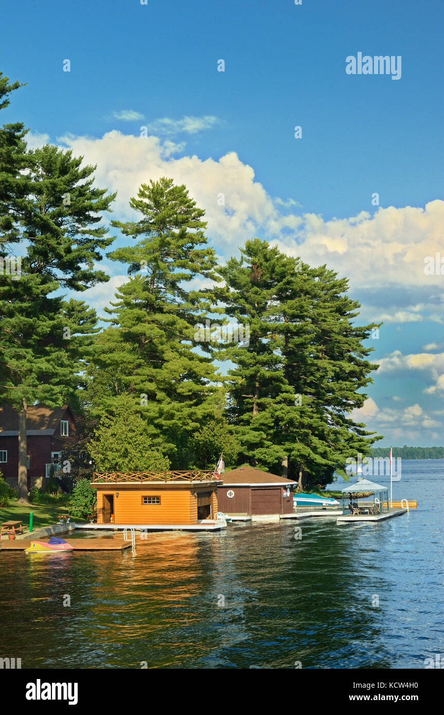 Cottages on Lake Muskoka, Bala, Ontario, Canada Stock Photo - Alamy