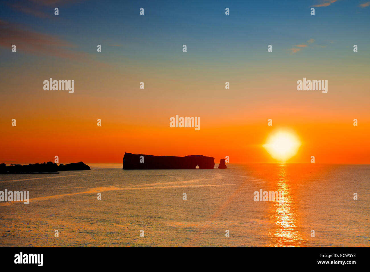 Roche perce and atalntic ocean hi-res stock photography and images - Alamy
