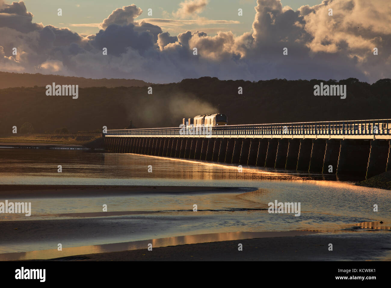 Arnside viaduct hi-res stock photography and images - Alamy