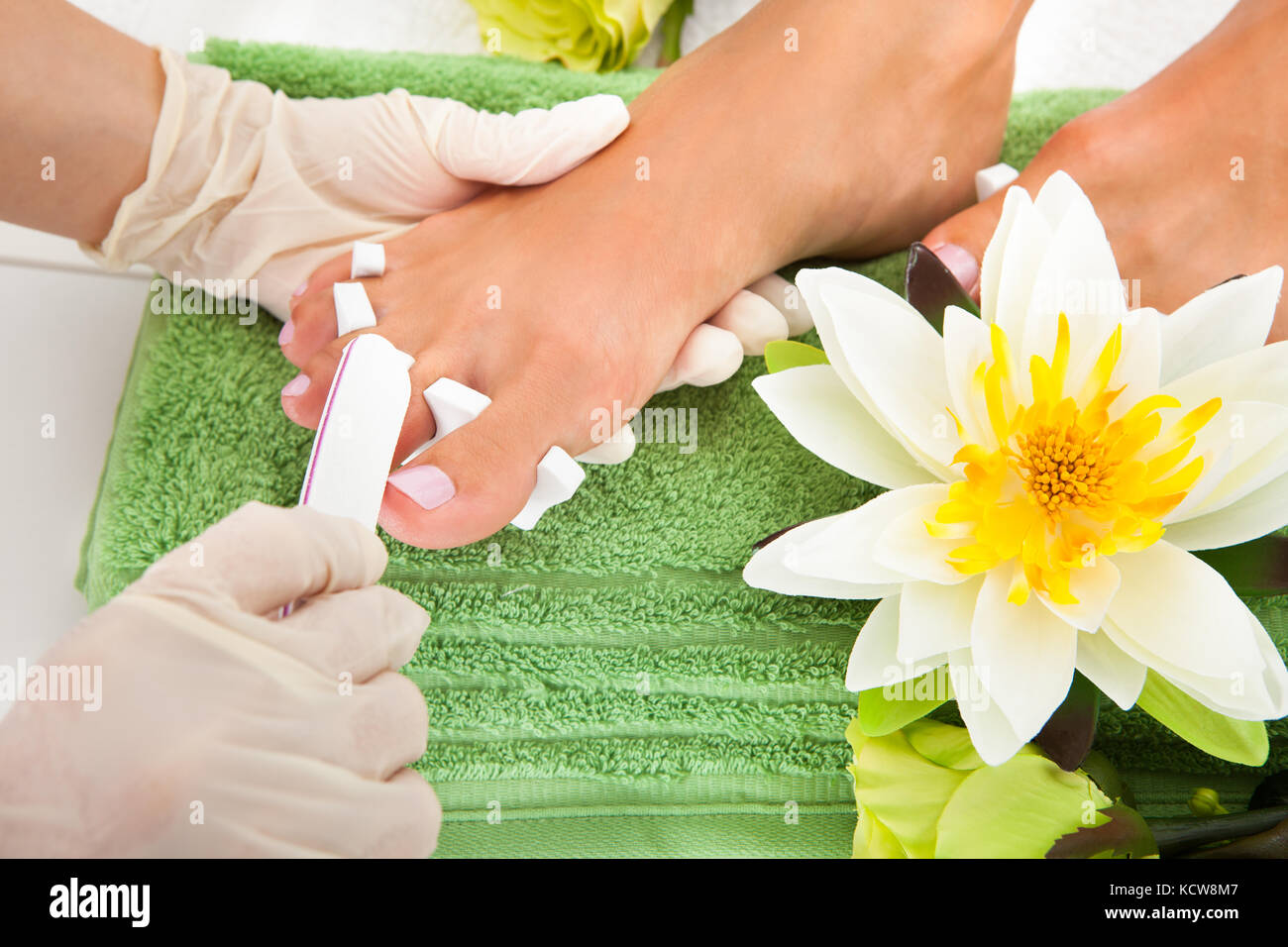 Close-up Of Manicurist Filing A Female Nails In A Beauty Salon Stock ...