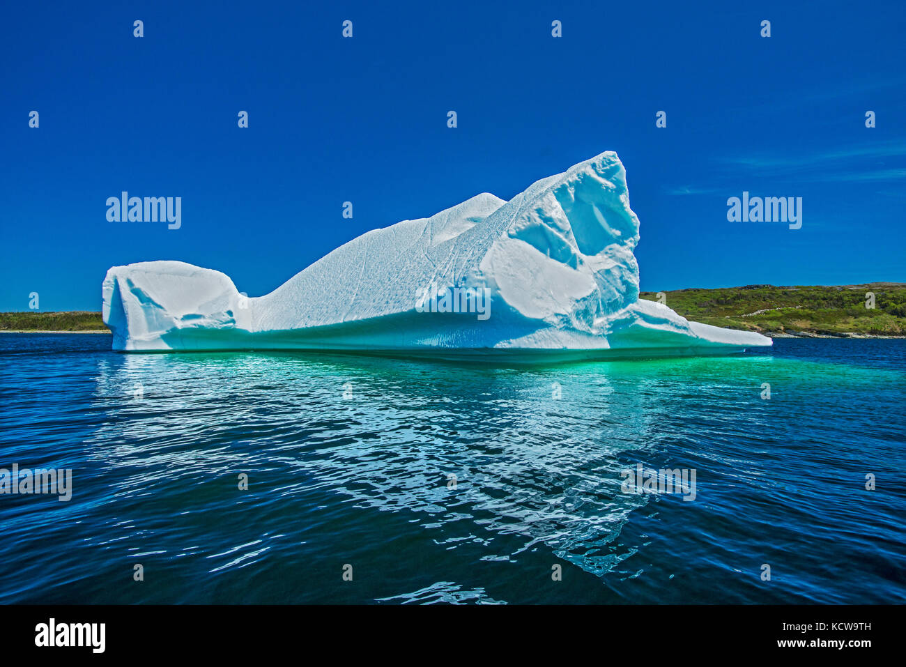 Icebergs in the Atlantic Ocean, St. Anthony, Newfoundland & Labrador ...