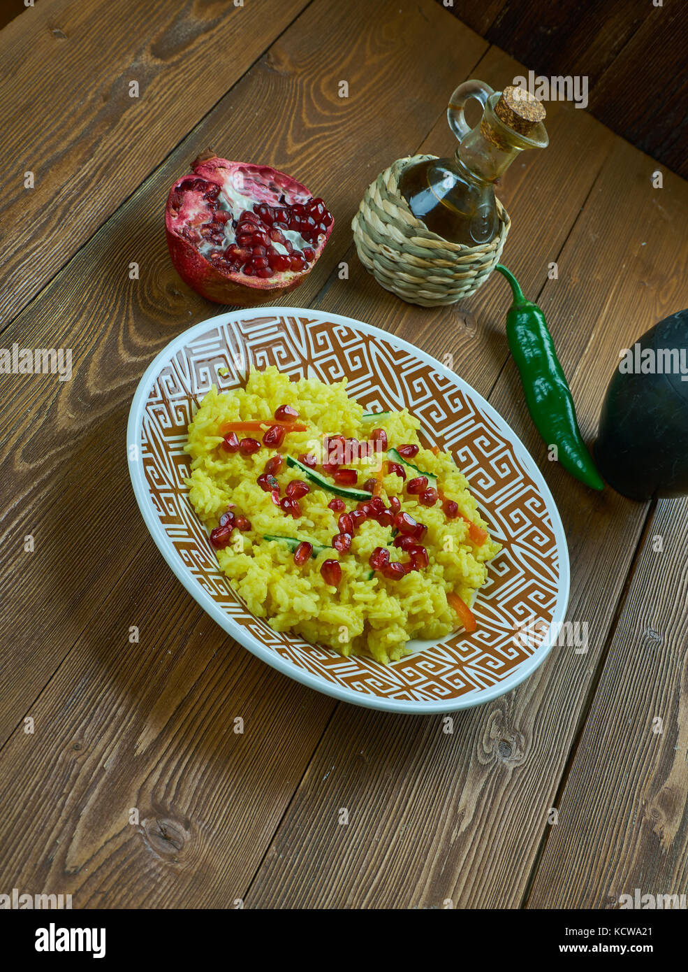 Morasa polow, cook Persian Jewelled Rice Stock Photo - Alamy