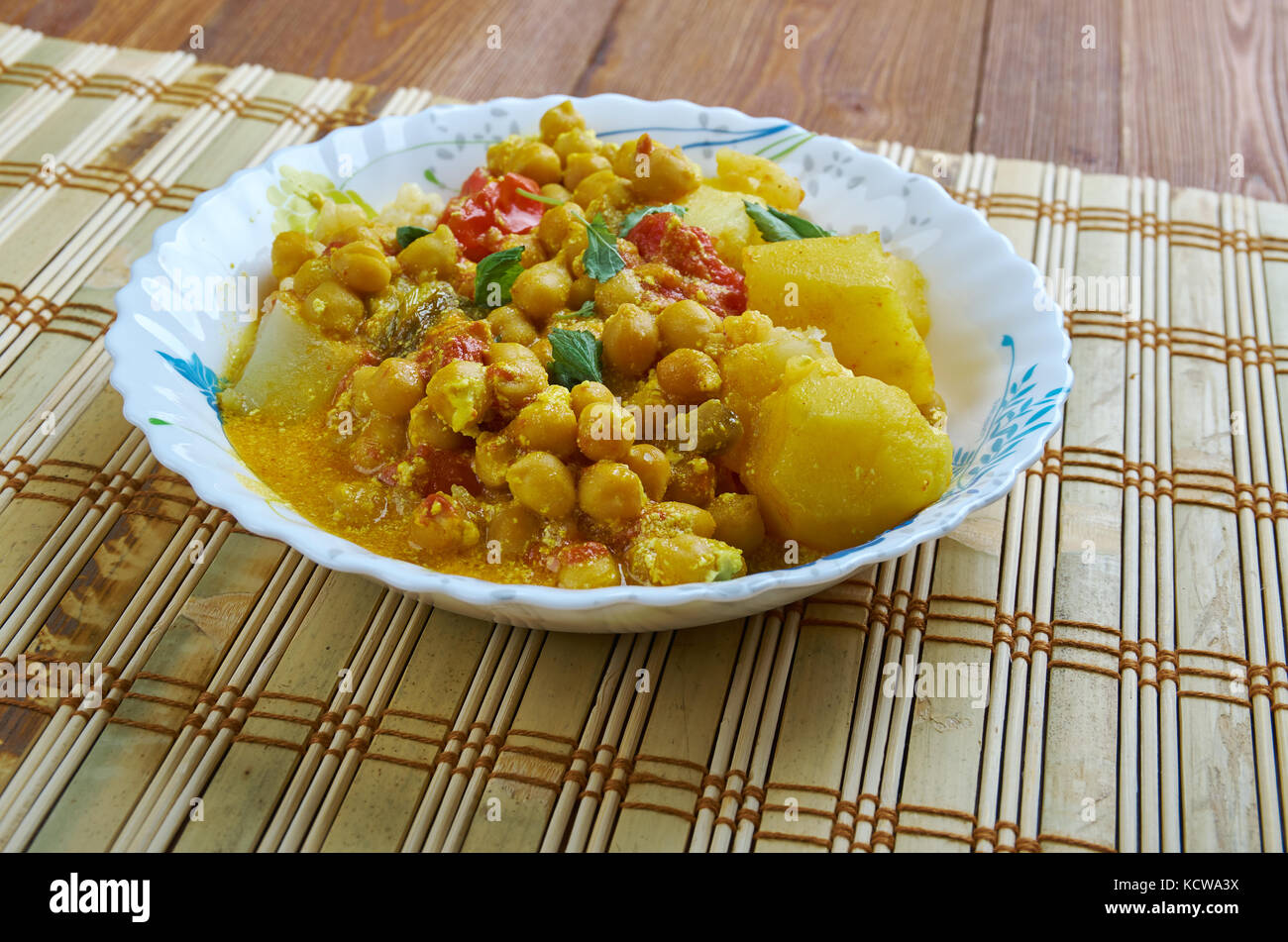 Abu Shoushe - Lebanese sweet potato and chickpea stew Stock Photo - Alamy