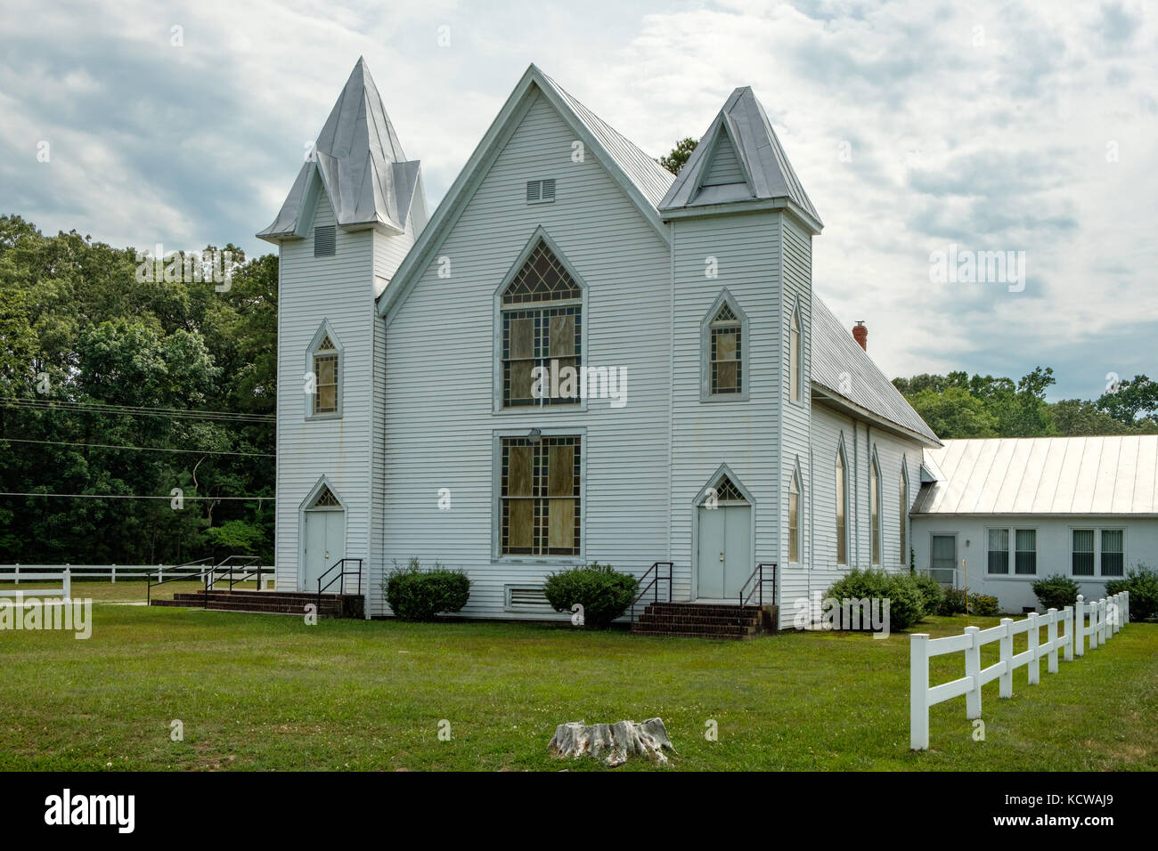 Grafton Baptist Church, 425 Grafton Church Road, Hartfield, Virginia ...