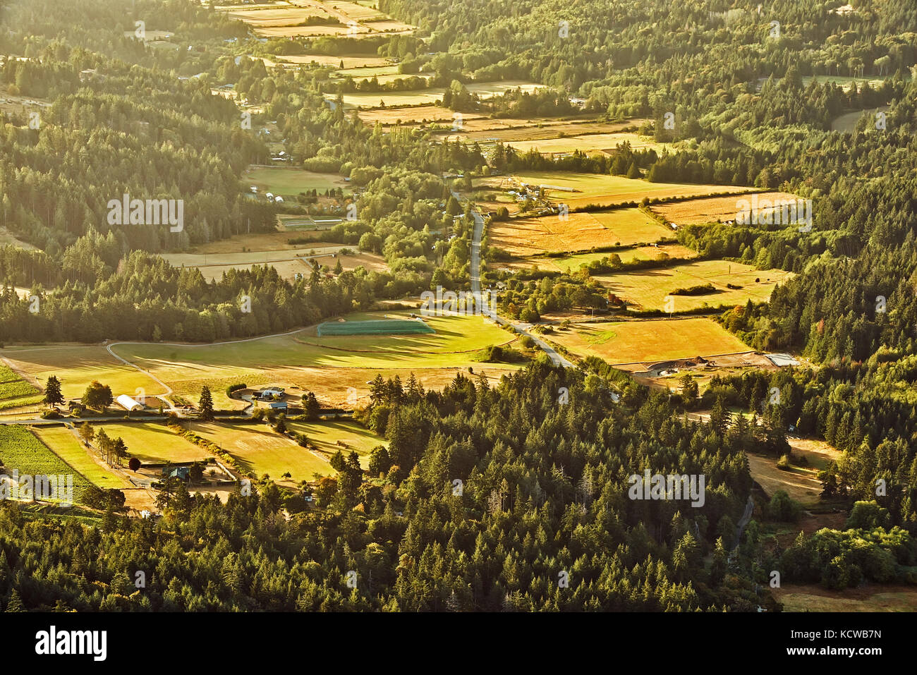 Saltspring mount maxwell hi-res stock photography and images - Alamy