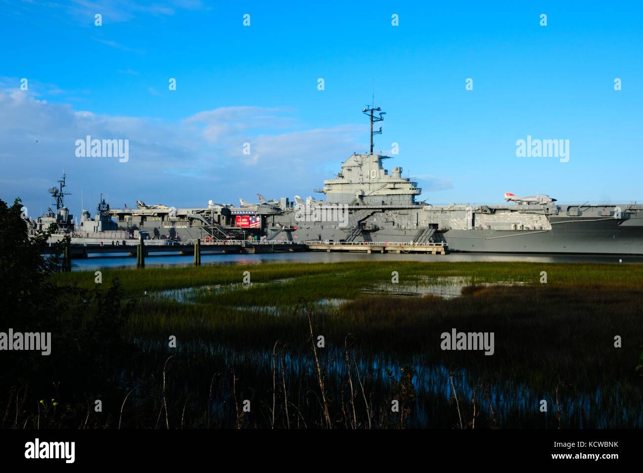 Uss yorktown museum hi-res stock photography and images - Alamy