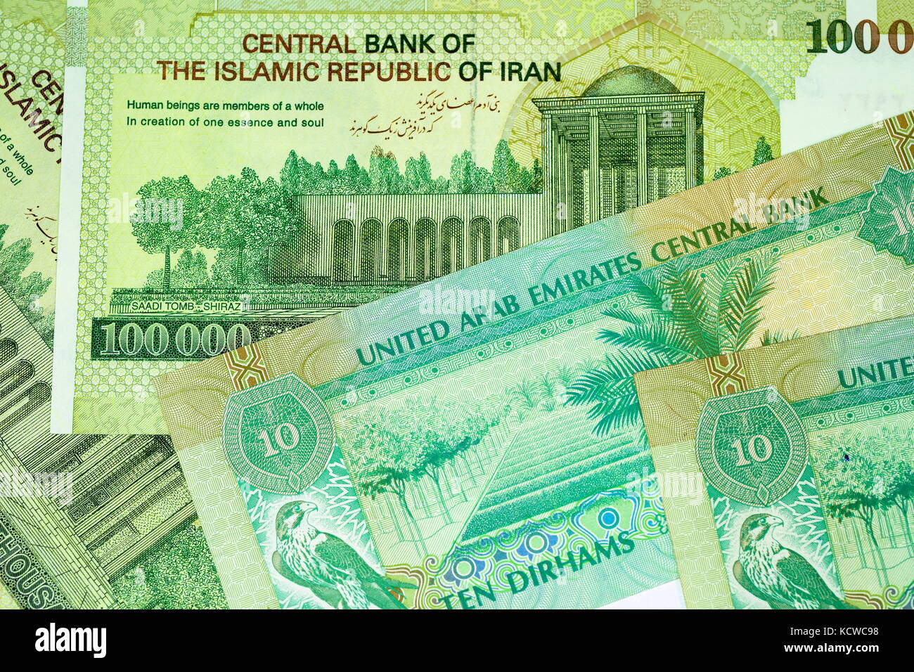 Close up Banknote and Currency Bills and Coins Stock Photo - Alamy