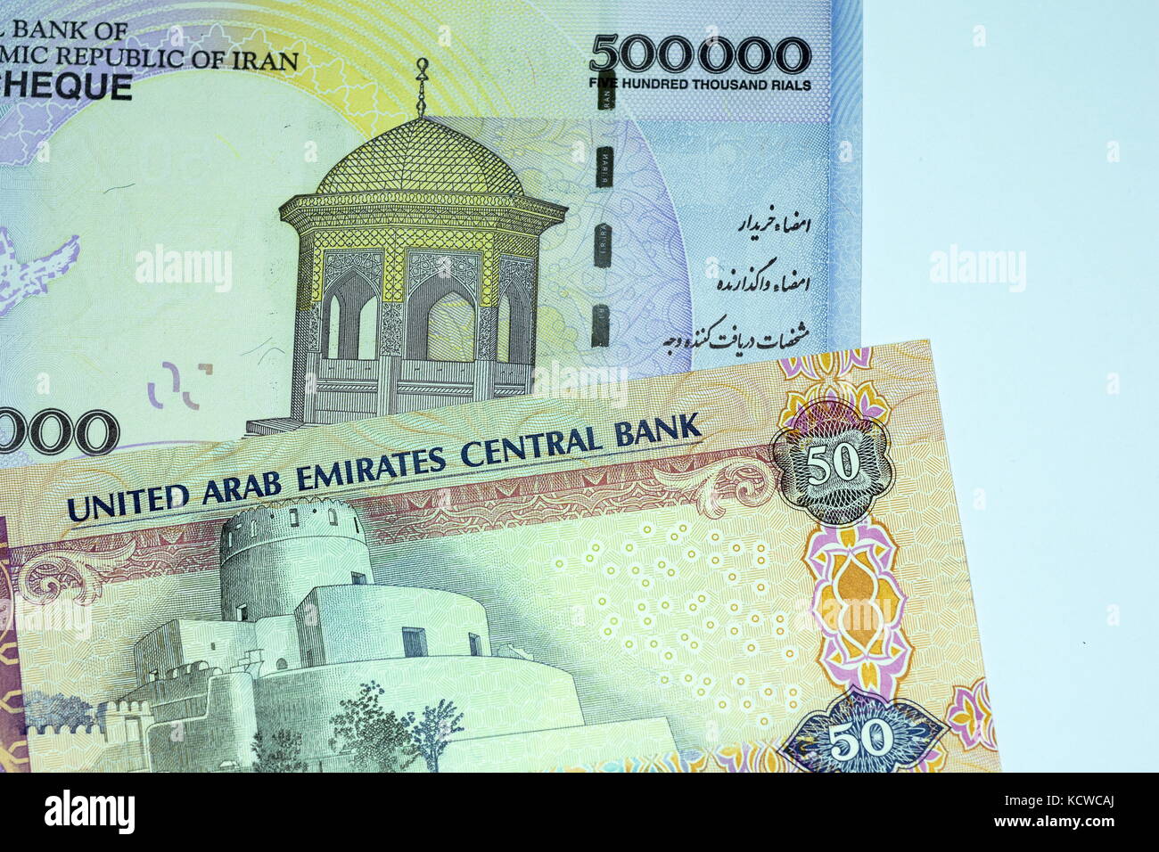 Close up Banknote and Currency Bills and Coins Stock Photo - Alamy