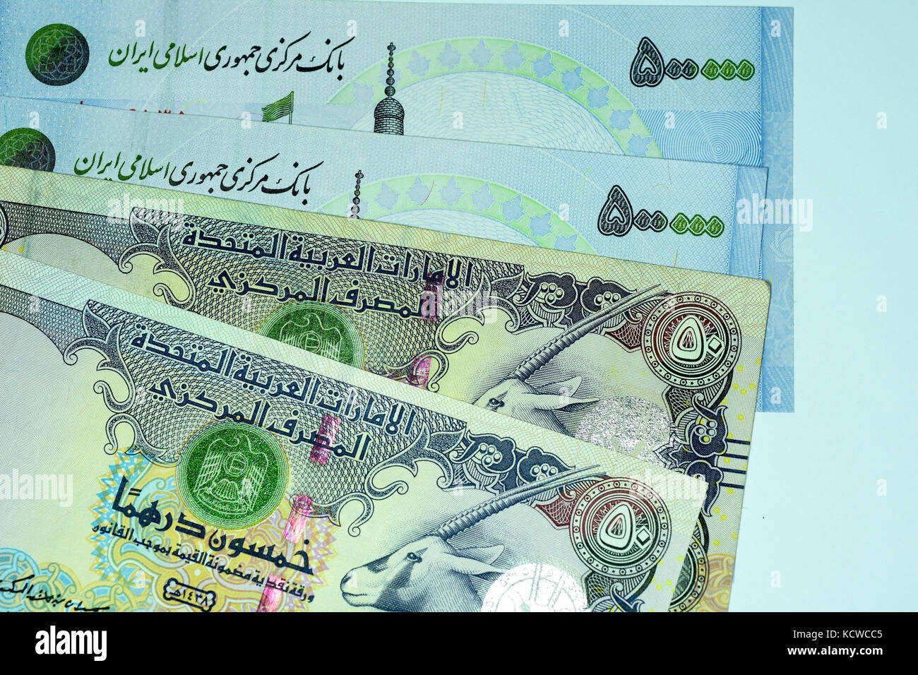 Close up Banknote and Currency Bills and Coins Stock Photo - Alamy