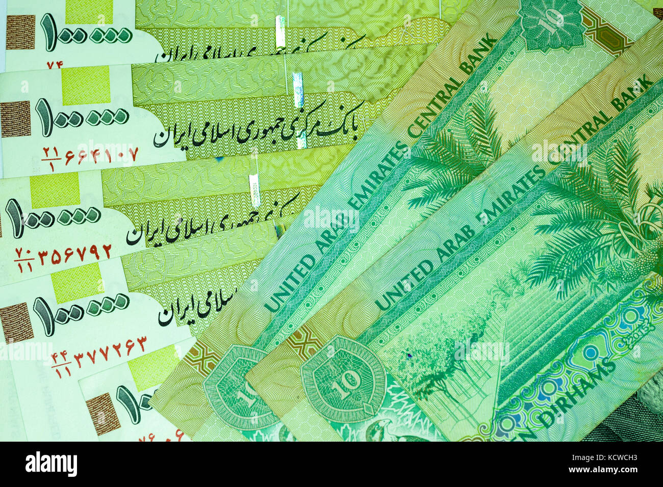 Close up Banknote and Currency Bills and Coins Stock Photo - Alamy