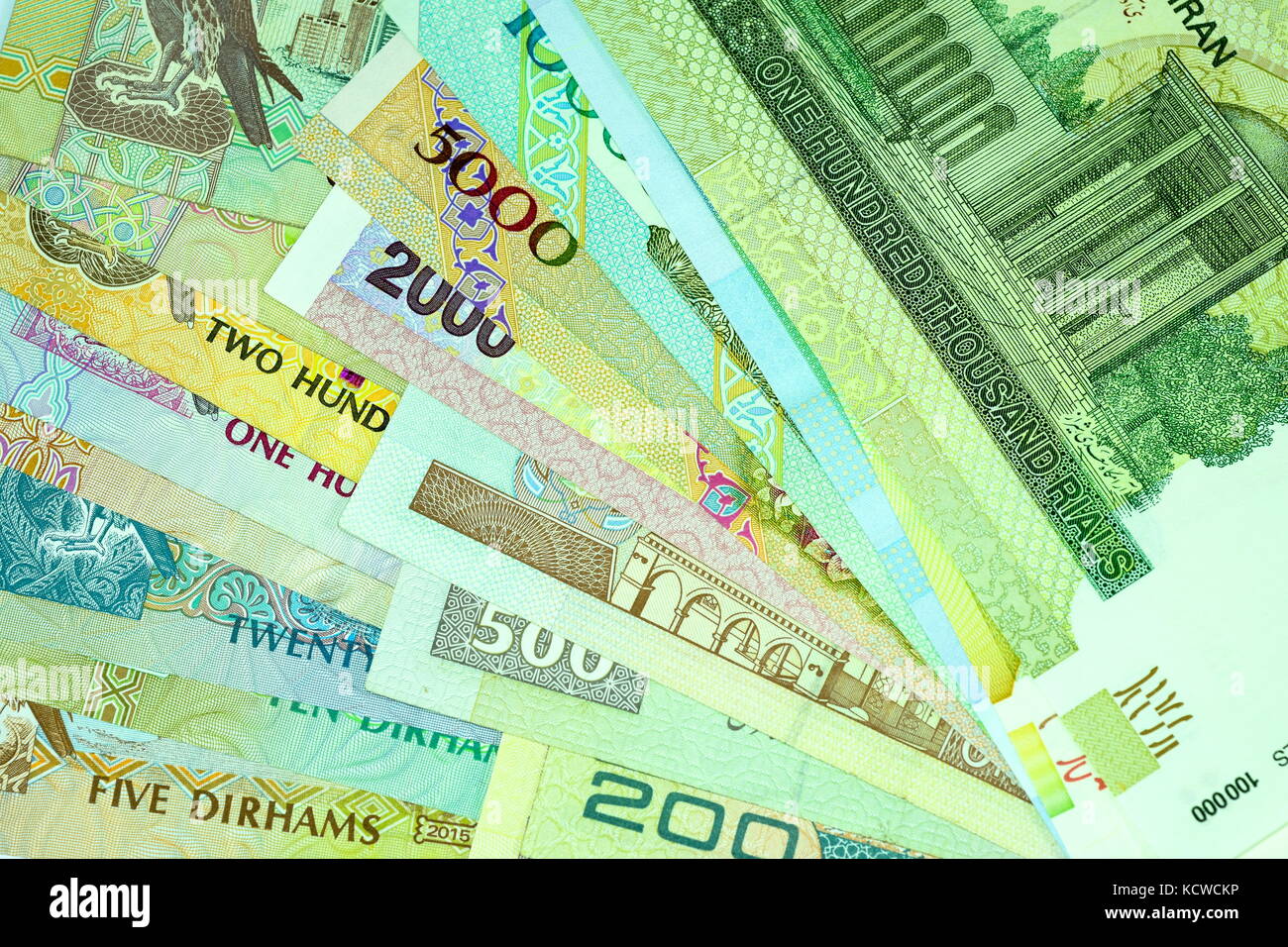 Close up Banknote and Currency Bills and Coins Stock Photo - Alamy