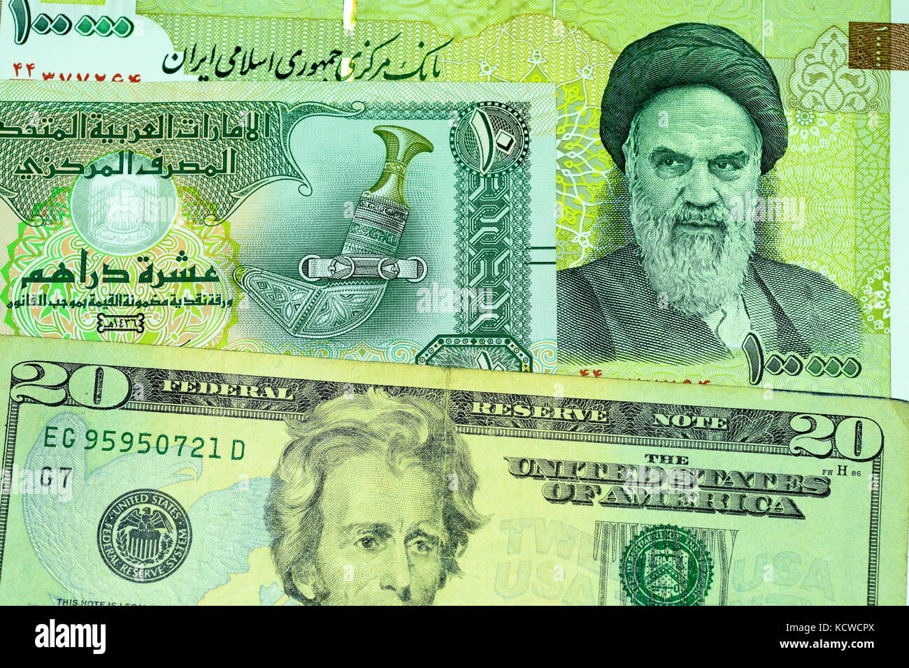 Close up Banknote and Currency Bills and Coins Stock Photo - Alamy