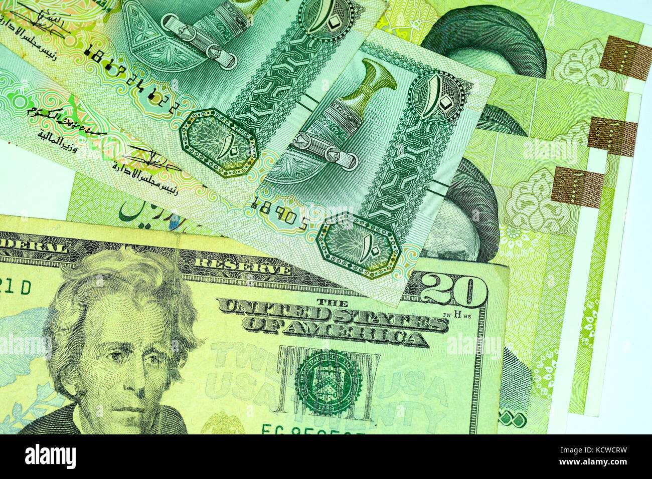Close up Banknote and Currency Bills and Coins Stock Photo - Alamy