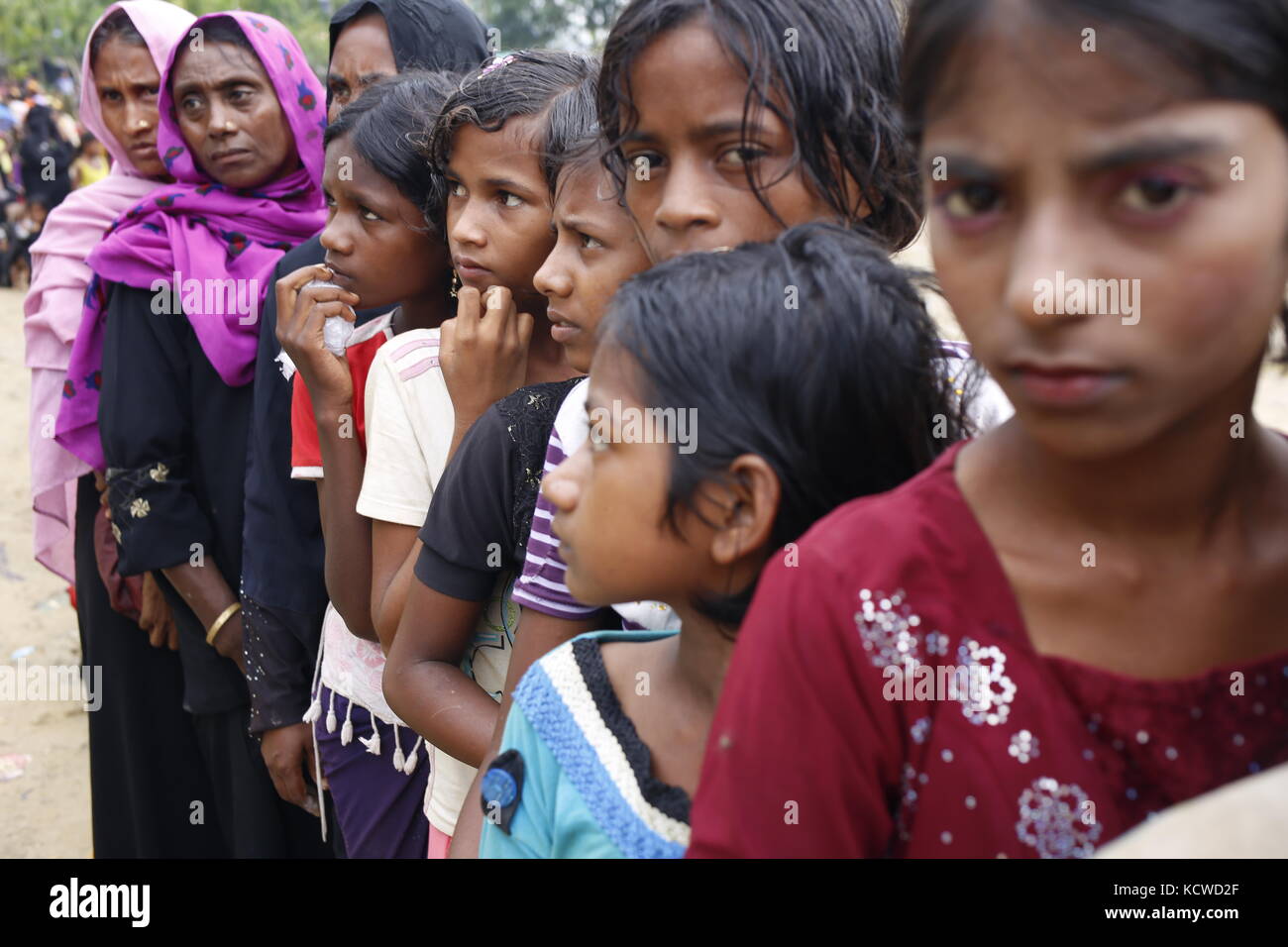 Rohingya prayer hi-res stock photography and images - Alamy