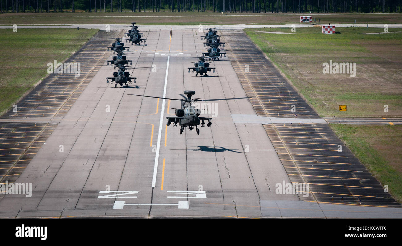 South Carolina Army National Guard AH-64D Apache helicopters from the 1 ...