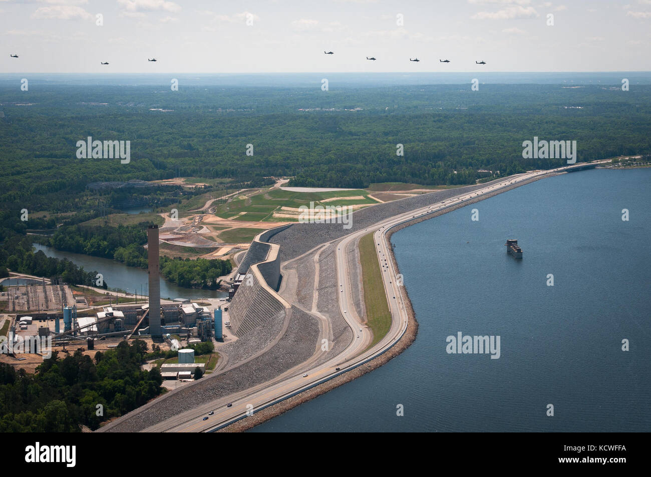 South Carolina Army National Guard AH-64D Apache helicopters from the 1 ...