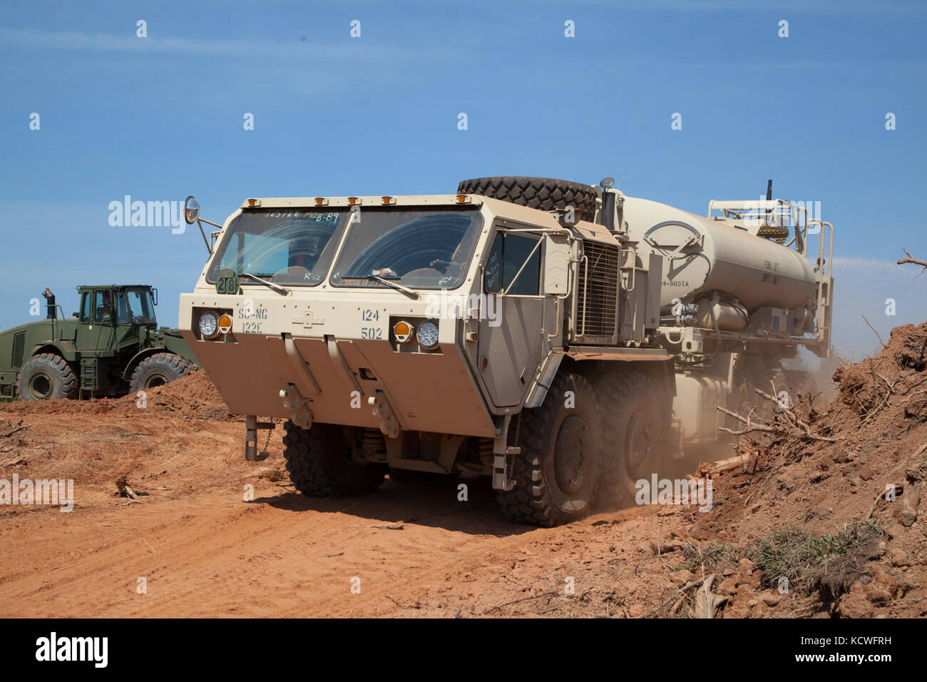 South Carolina Army National Guard Soldiers from the 124 Engineer ...