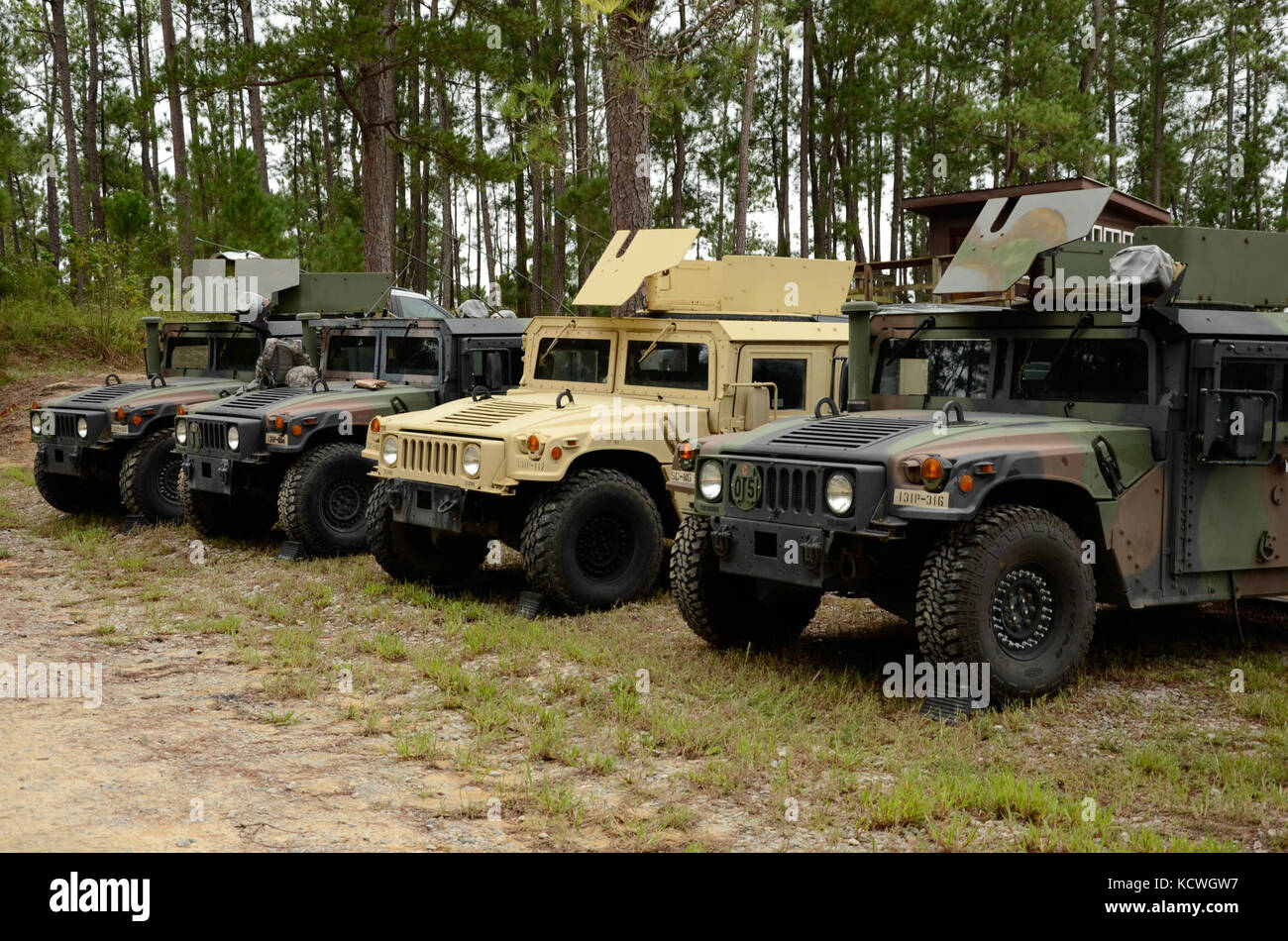 Soldiers with the 131st Military Police Company, 51st Military Police ...