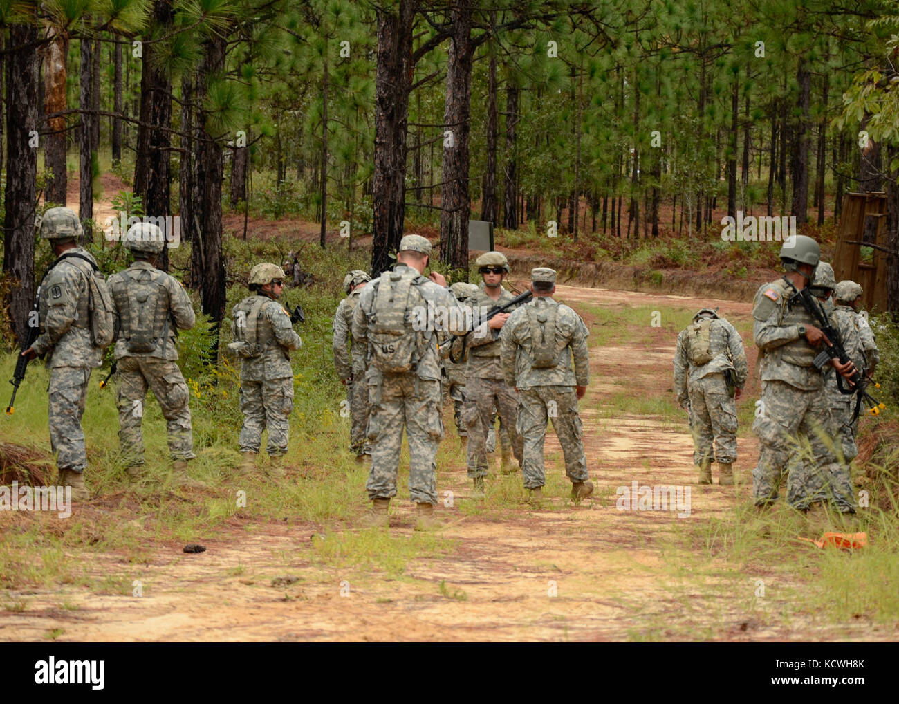151st expeditionary signal battalion hi-res stock photography and ...