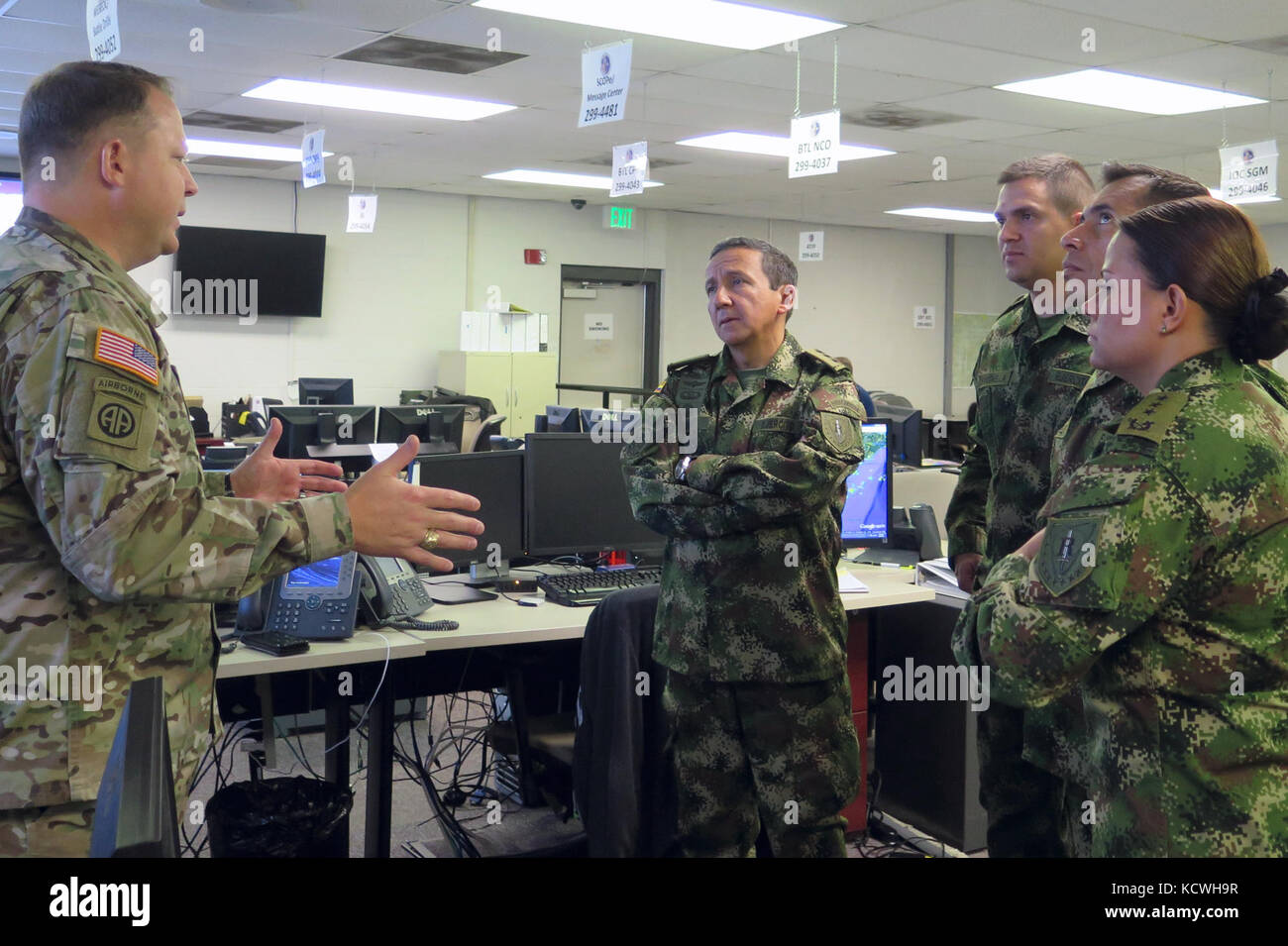 Colombian Army Major General Marco Lino Tamayo Tamayo is briefed by U.S ...