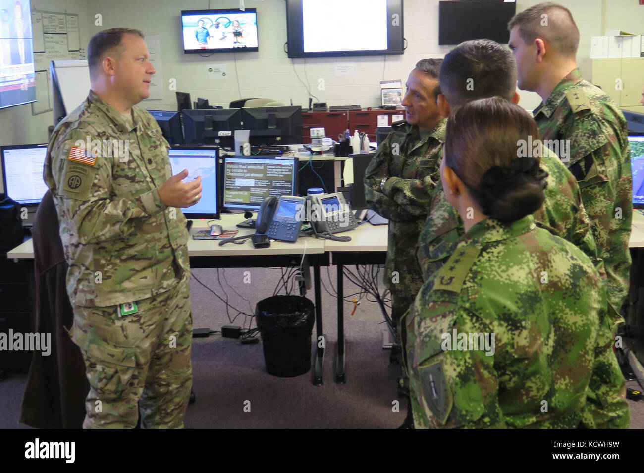 Colombian Army Major General Marco Lino Tamayo Tamayo is briefed by U.S ...