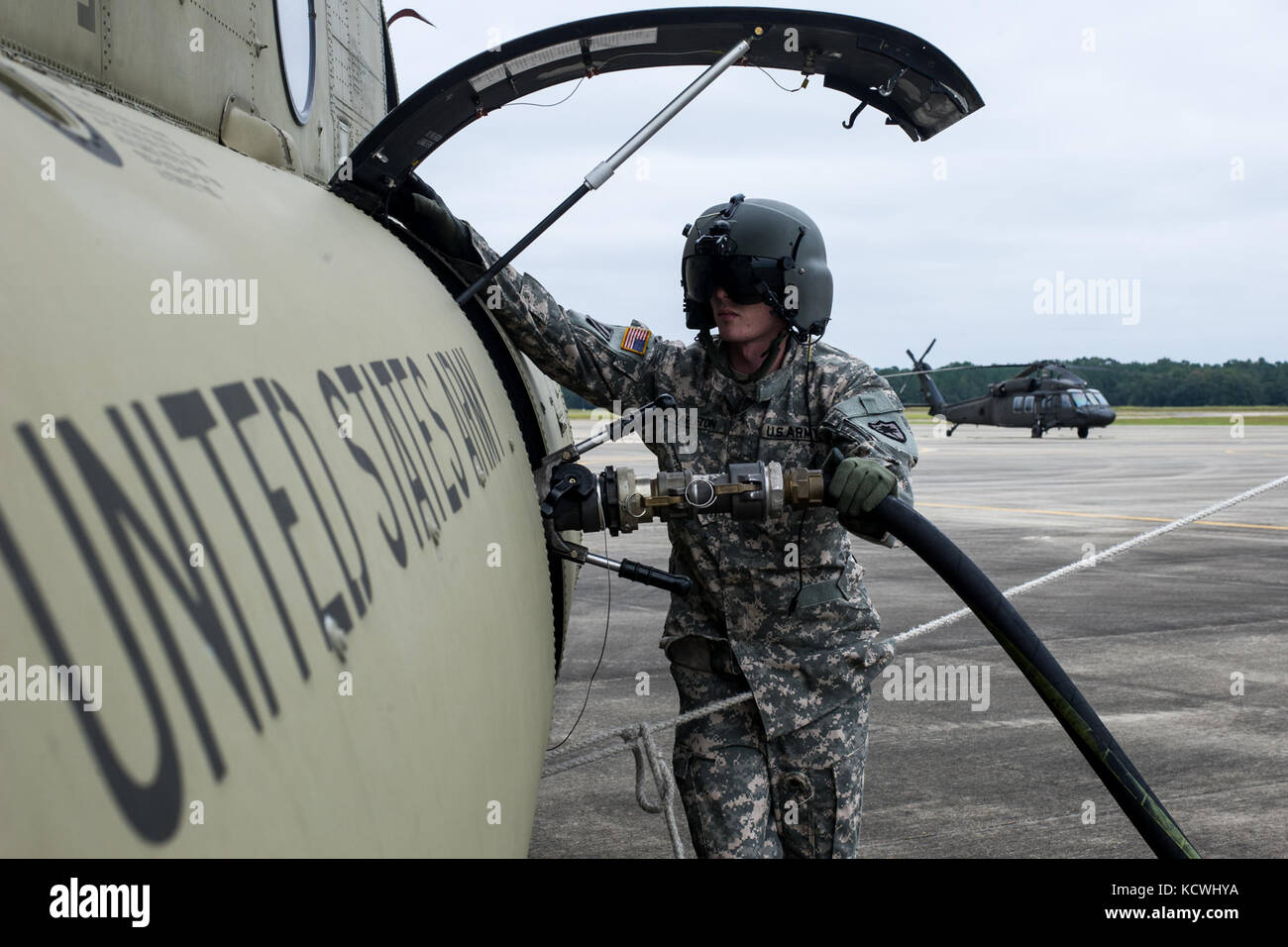 U s army soldier bravo company hi-res stock photography and images - Alamy