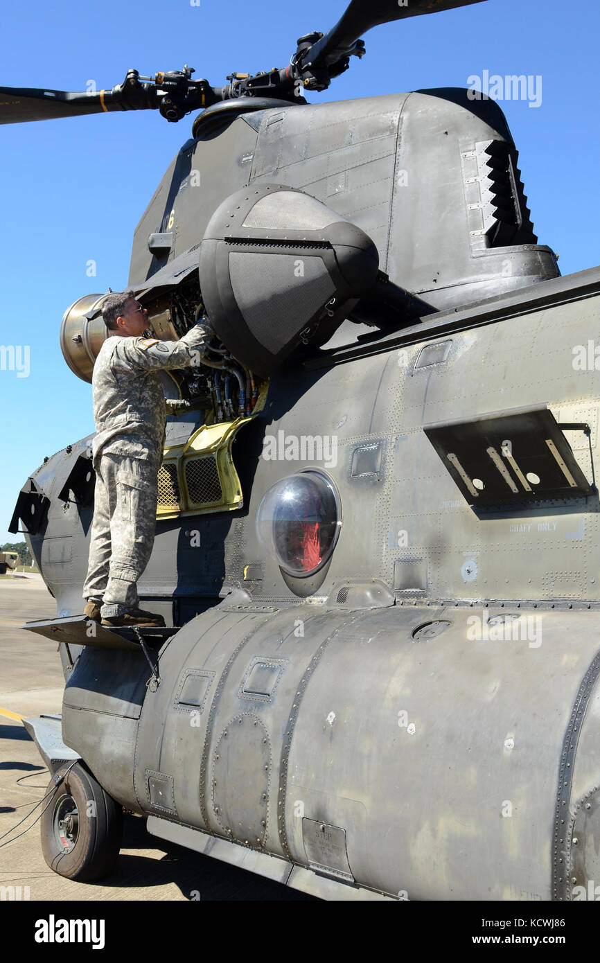 Military fueling system hi-res stock photography and images - Alamy