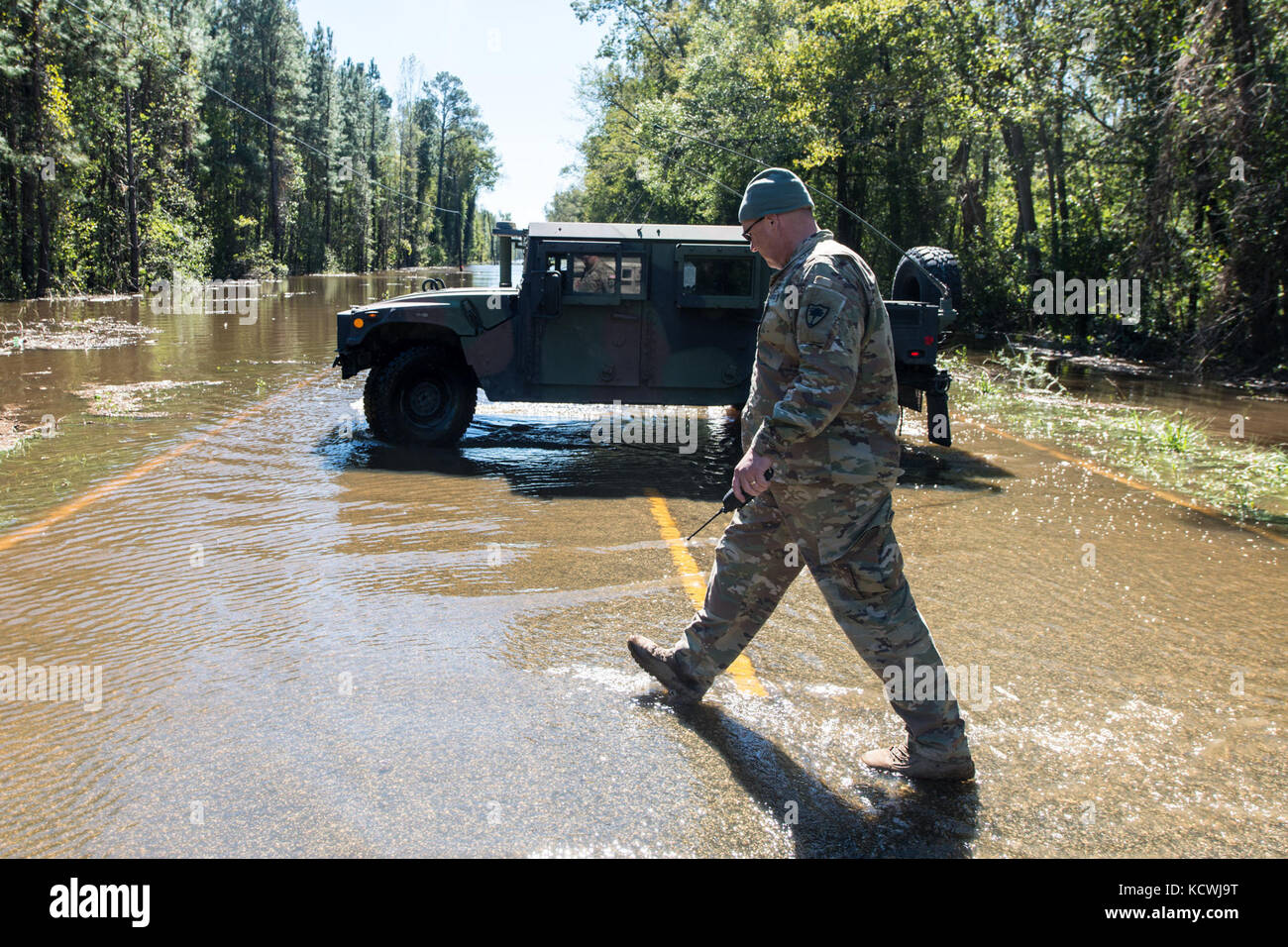 U.S. Soldiers with the 178th Engineer Battalion, South Carolina Army ...