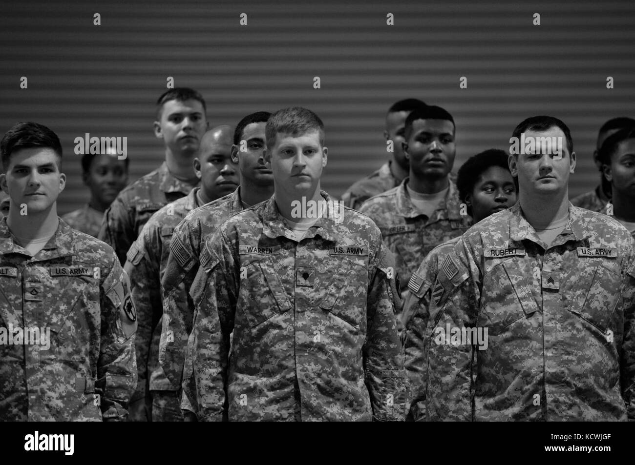 S.C. Army National Guard Soldiers with Headquarters and Headquarters ...