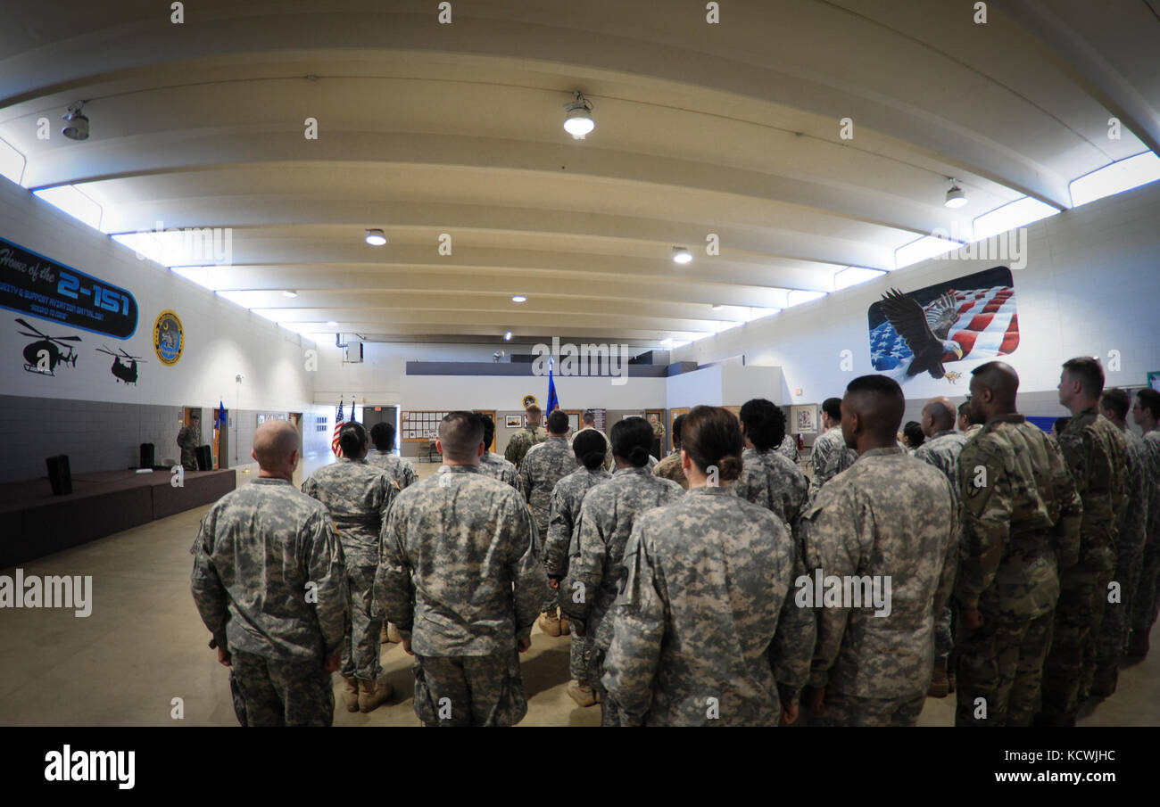 S.C. Army National Guard Soldiers with Headquarters and Headquarters ...