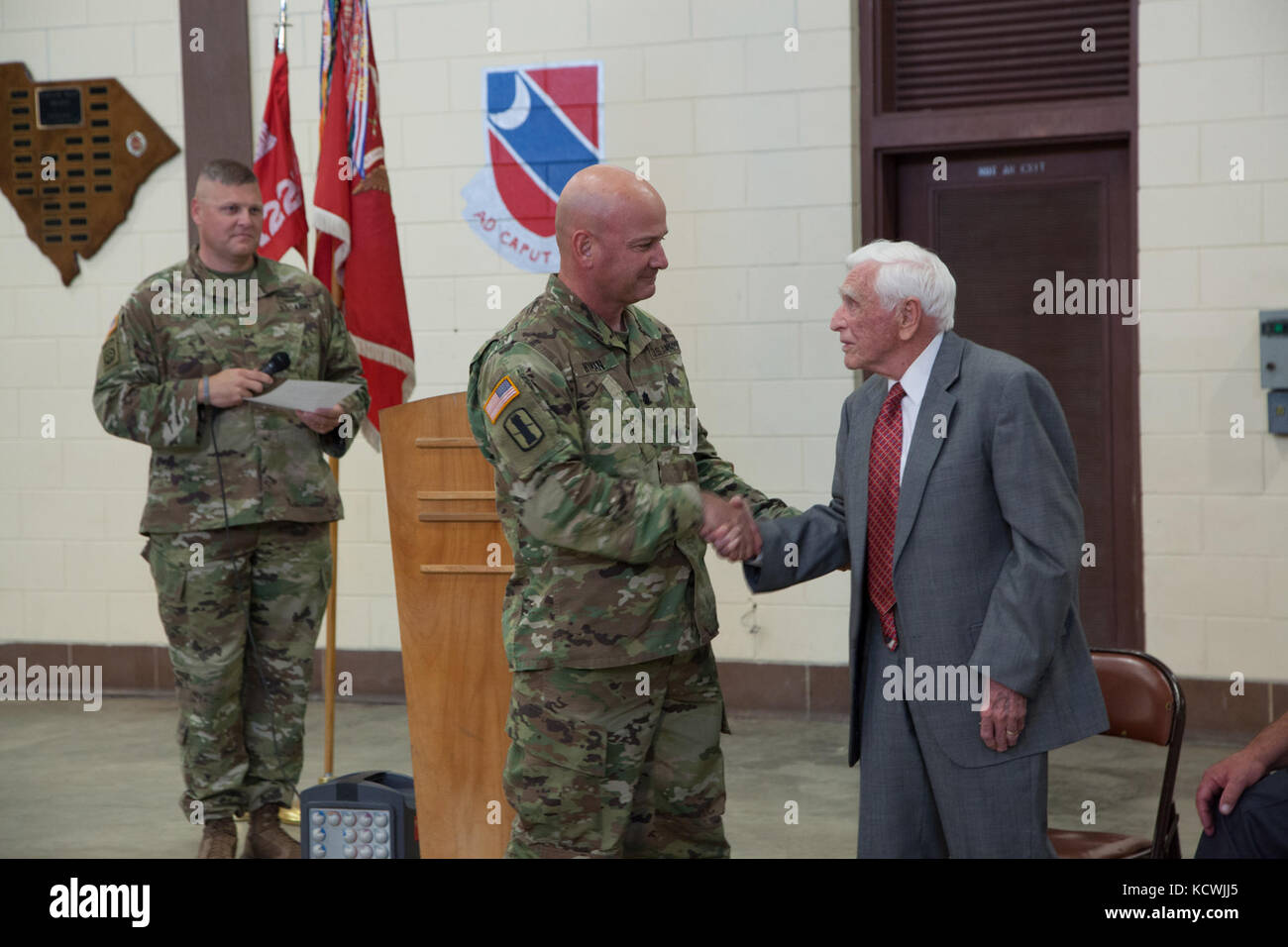 U.S. Army Lt. Col. Christopher Hyman, 122nd Engineer Battalion ...