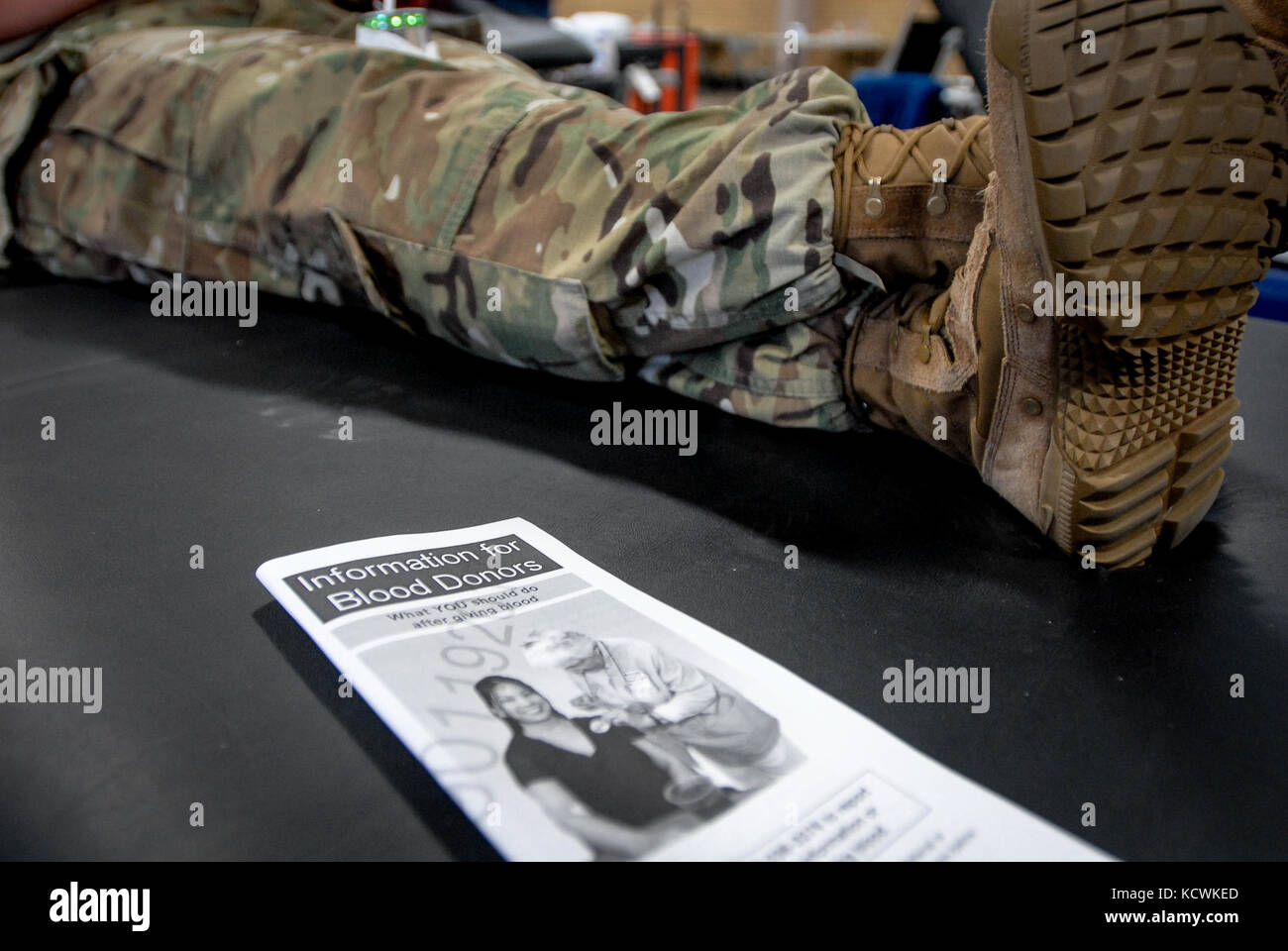 South Carolina National Guard Soldiers donate blood during a "Blood ...