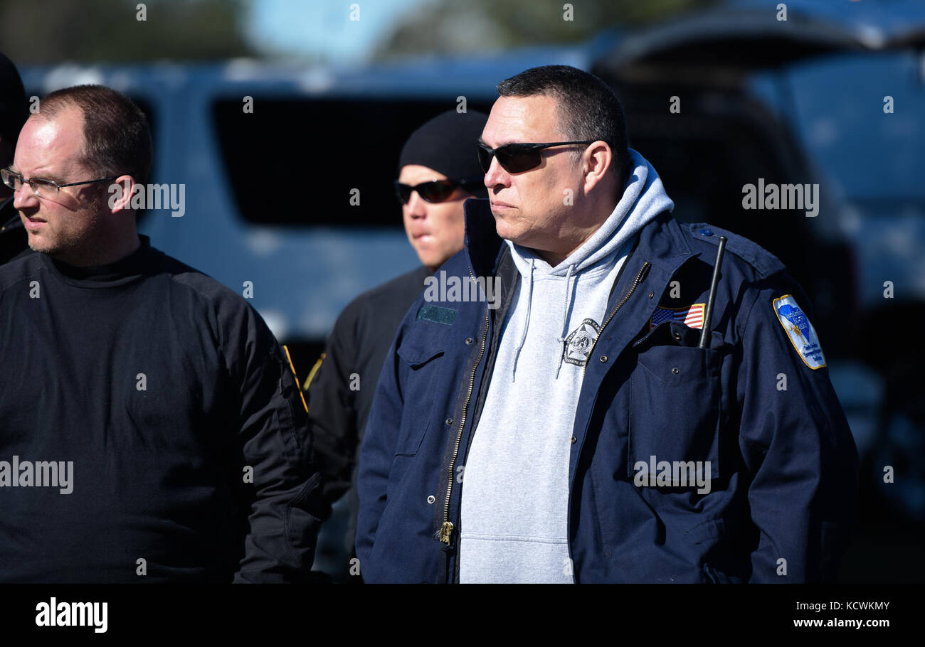 South Carolina National Guard Soldiers, and fire department/EMS ...