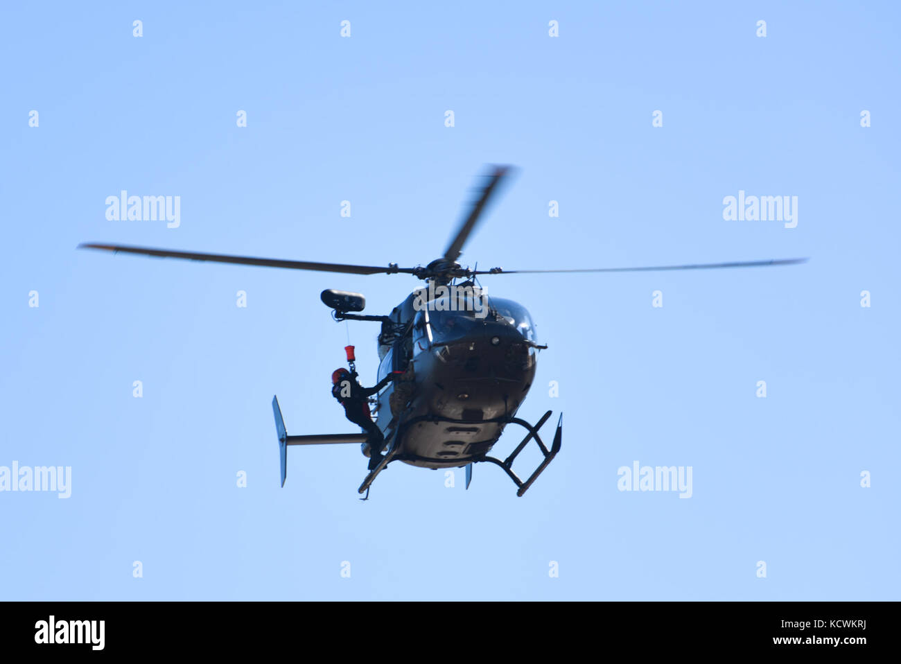 South Carolina National Guard Soldiers, and fire department/EMS ...