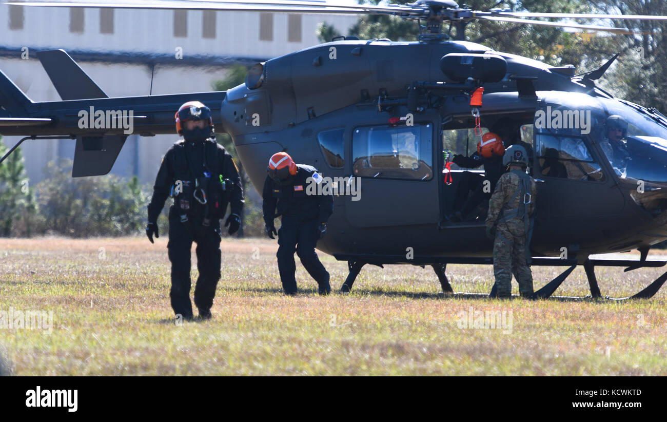 South Carolina National Guard Soldiers, and fire department/EMS ...