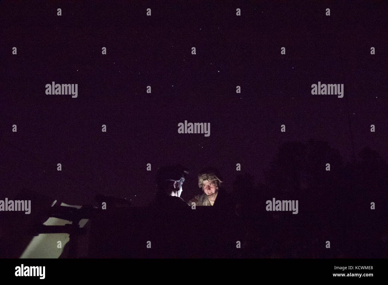 Humvee mounted system hi-res stock photography and images - Alamy