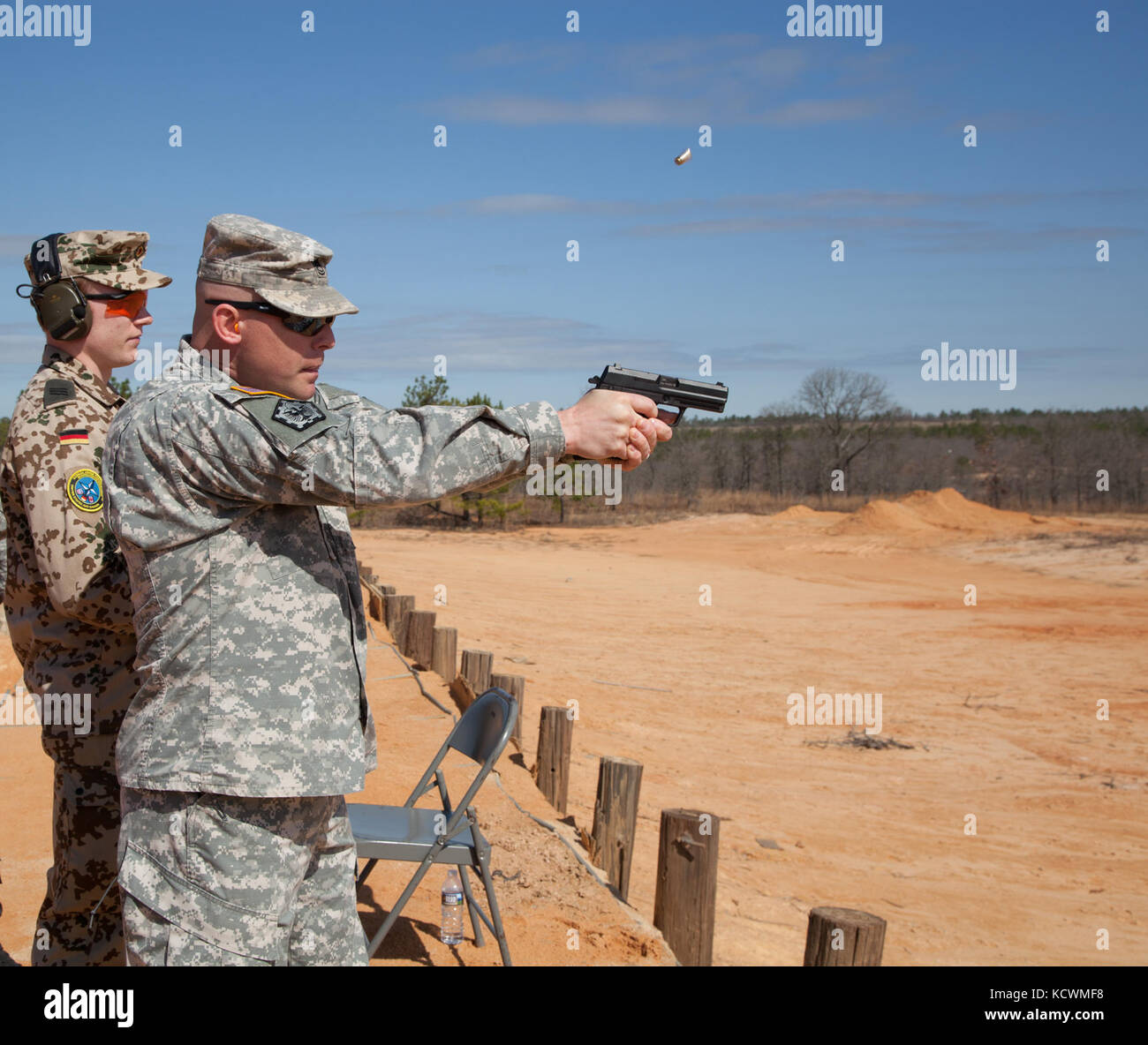 German Armed Forces Pfc. Dennis Wieschenkämper observes U.S. Army Sgt ...