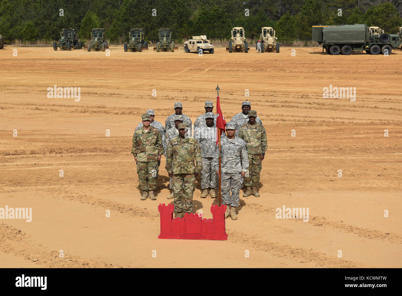 S.C. Army National Guard Soldiers with 122nd Engineer Battalion, 59th ...