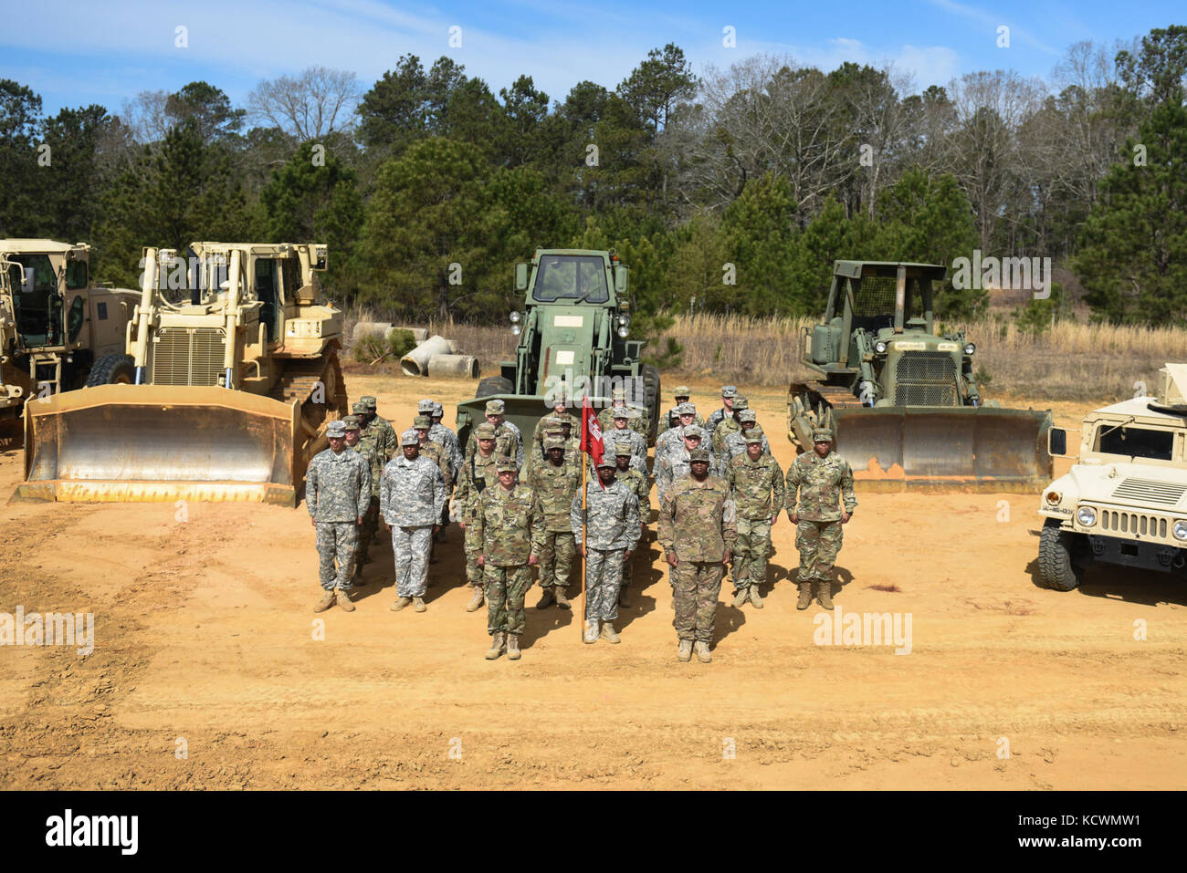 S.C. Army National Guard Soldiers with 122nd Engineer Battalion, 59th ...