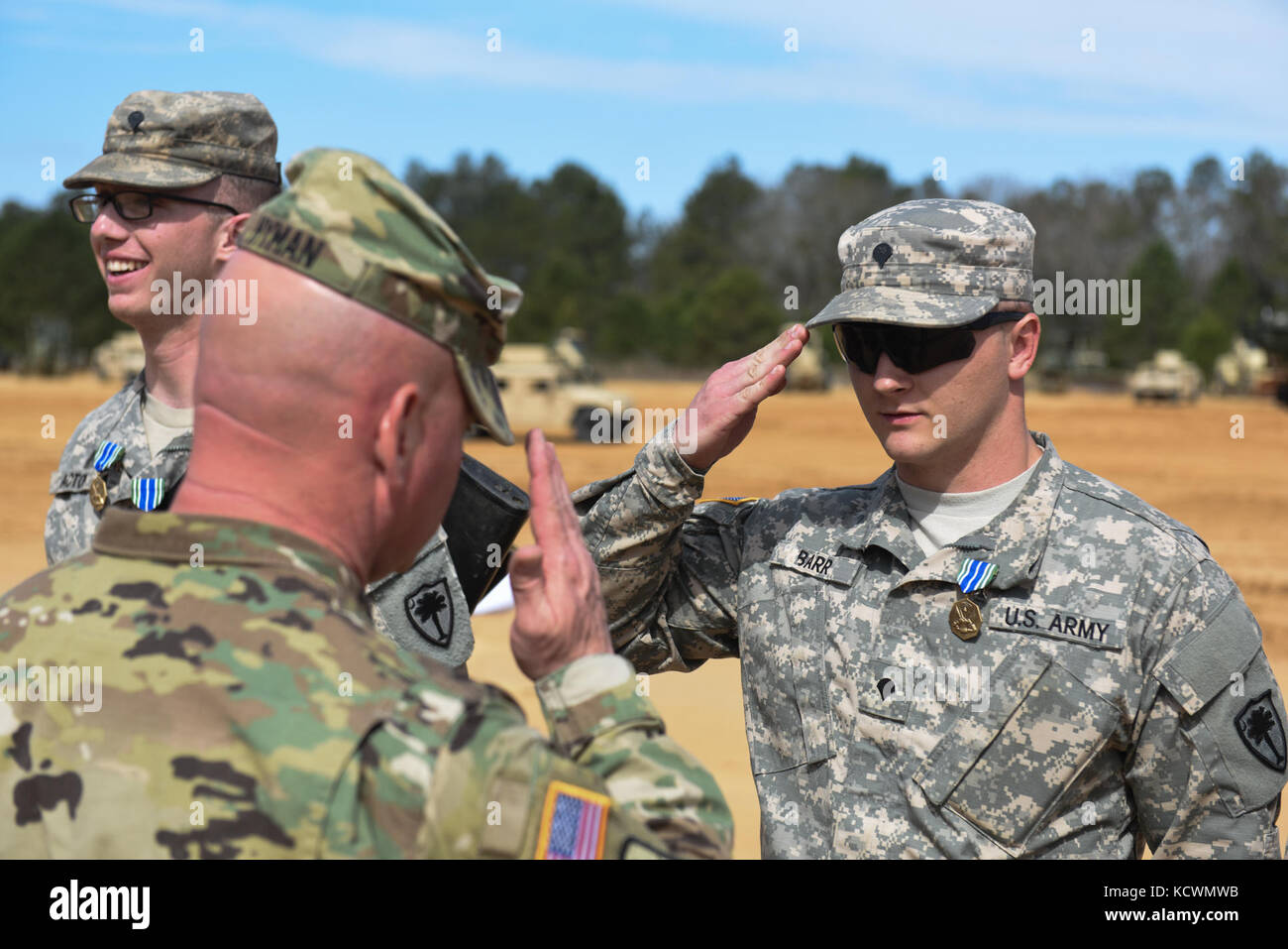 S.C. Army National Guard Soldiers with 122nd Engineer Battalion, 59th ...