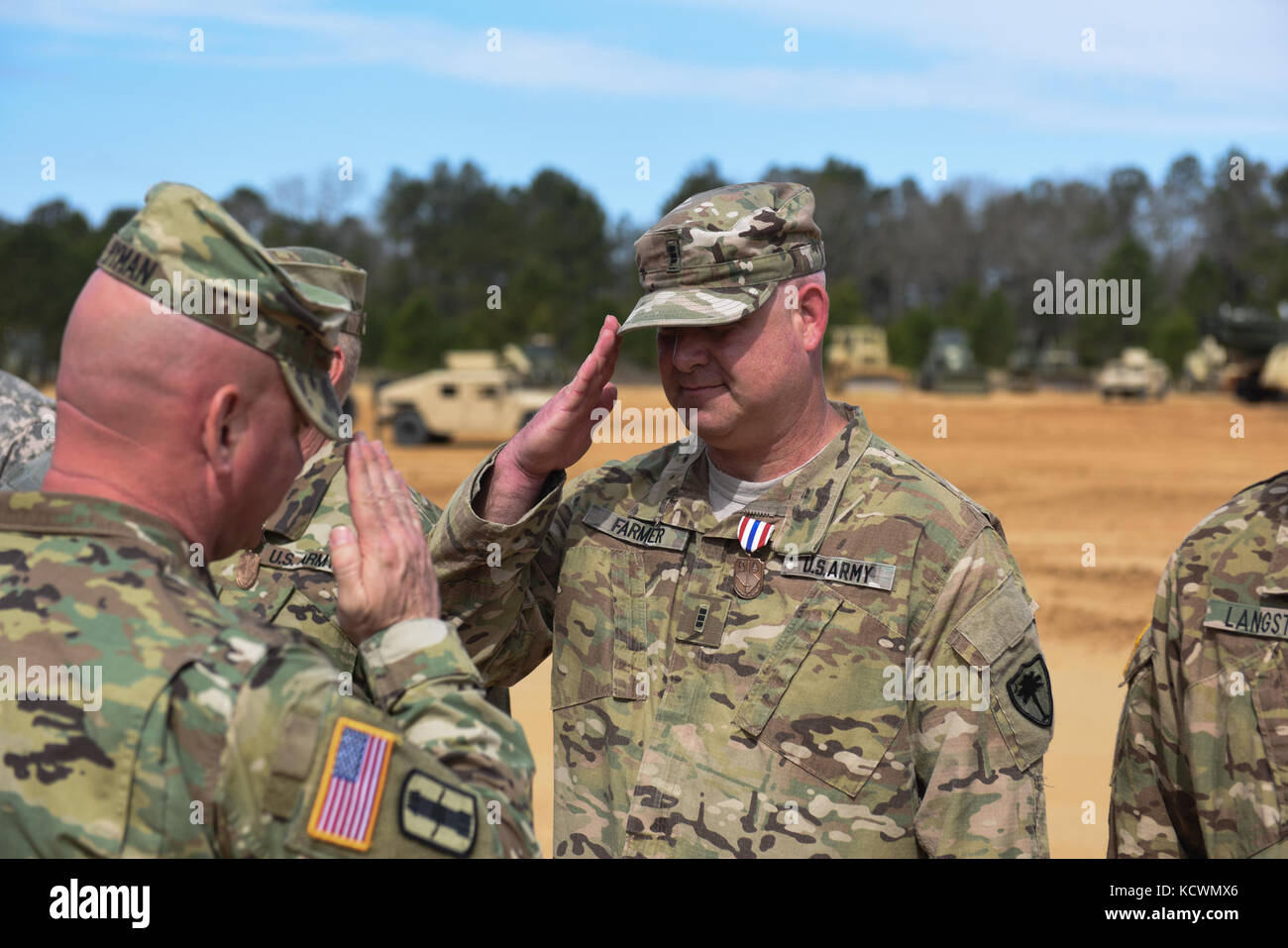 S.C. Army National Guard Soldiers with 122nd Engineer Battalion, 59th ...