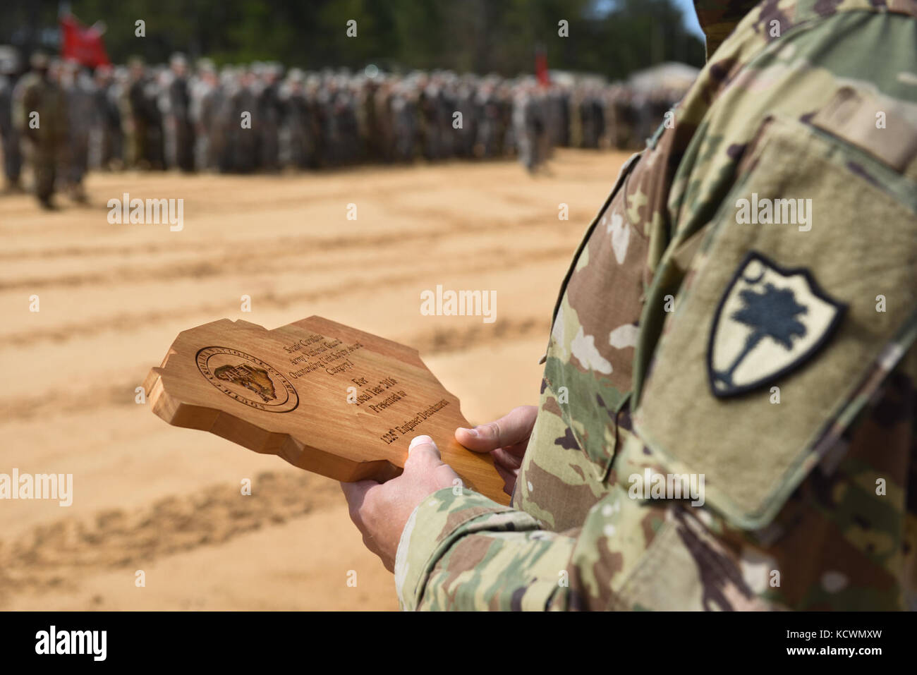 S.C. Army National Guard Soldiers with 122nd Engineer Battalion, 59th ...