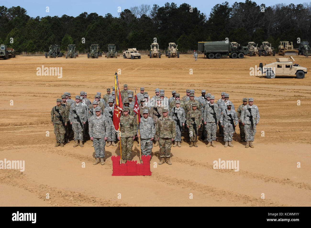 S.C. Army National Guard Soldiers with 122nd Engineer Battalion, 59th ...