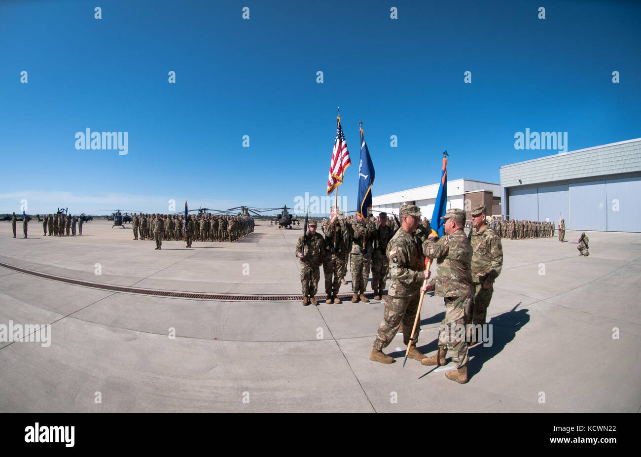 South Carolina Army National Guard Soldiers with 59th Aviation Troop ...