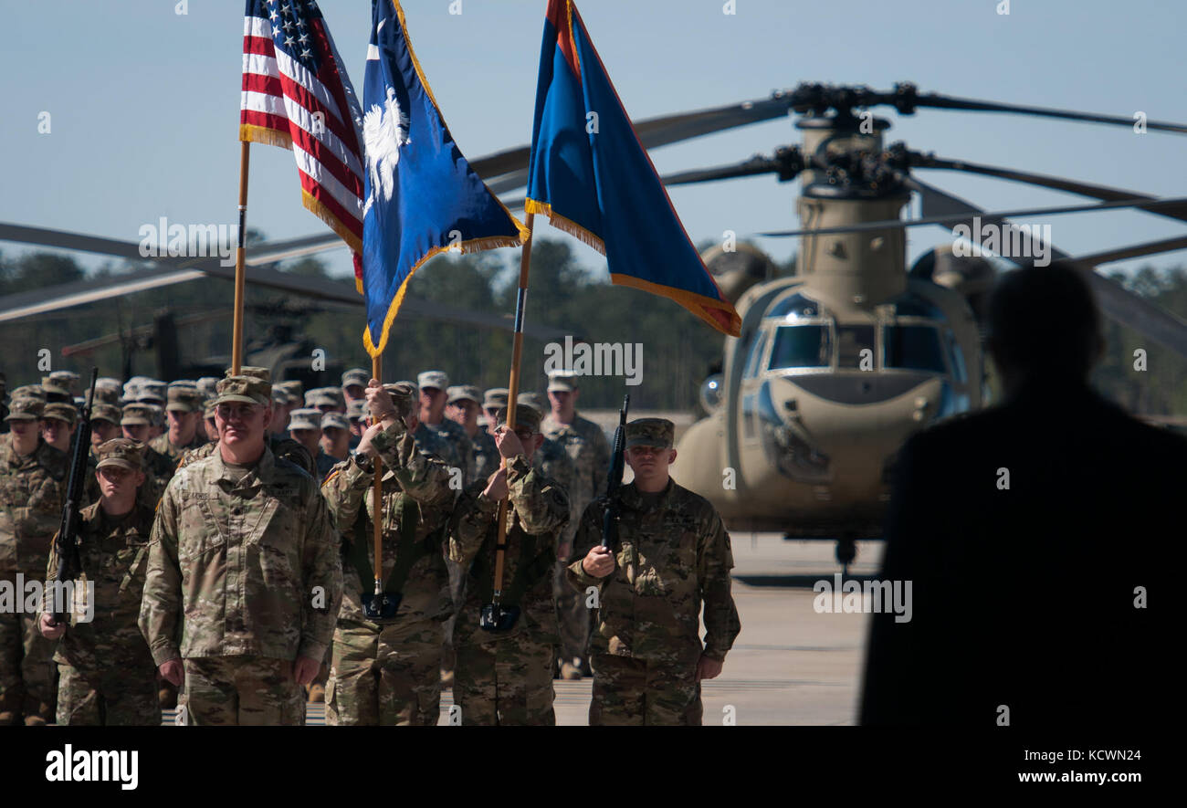 South Carolina Army National Guard Soldiers with 59th Aviation Troop ...