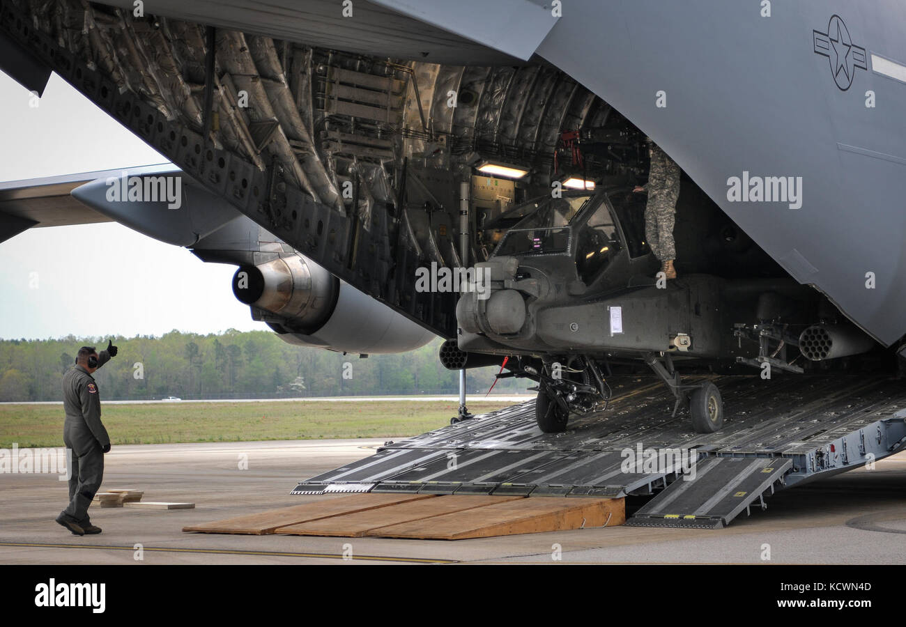 South Carolina Army National Guard Soldiers with 1-151st Attack ...